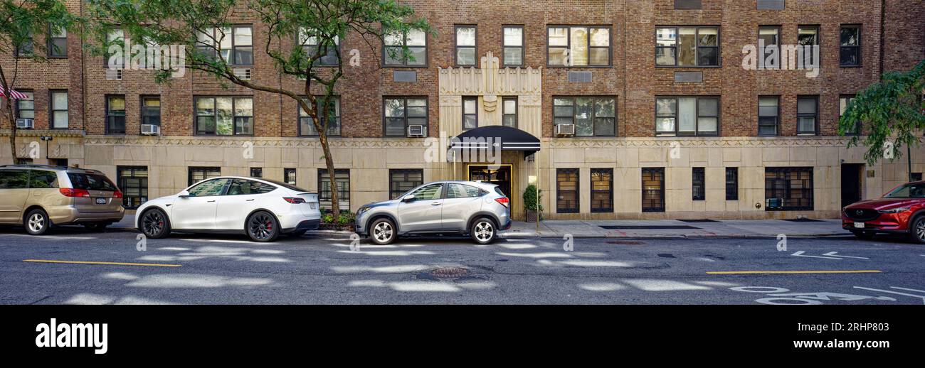 414e 52nd st hi-res stock photography and images - Alamy