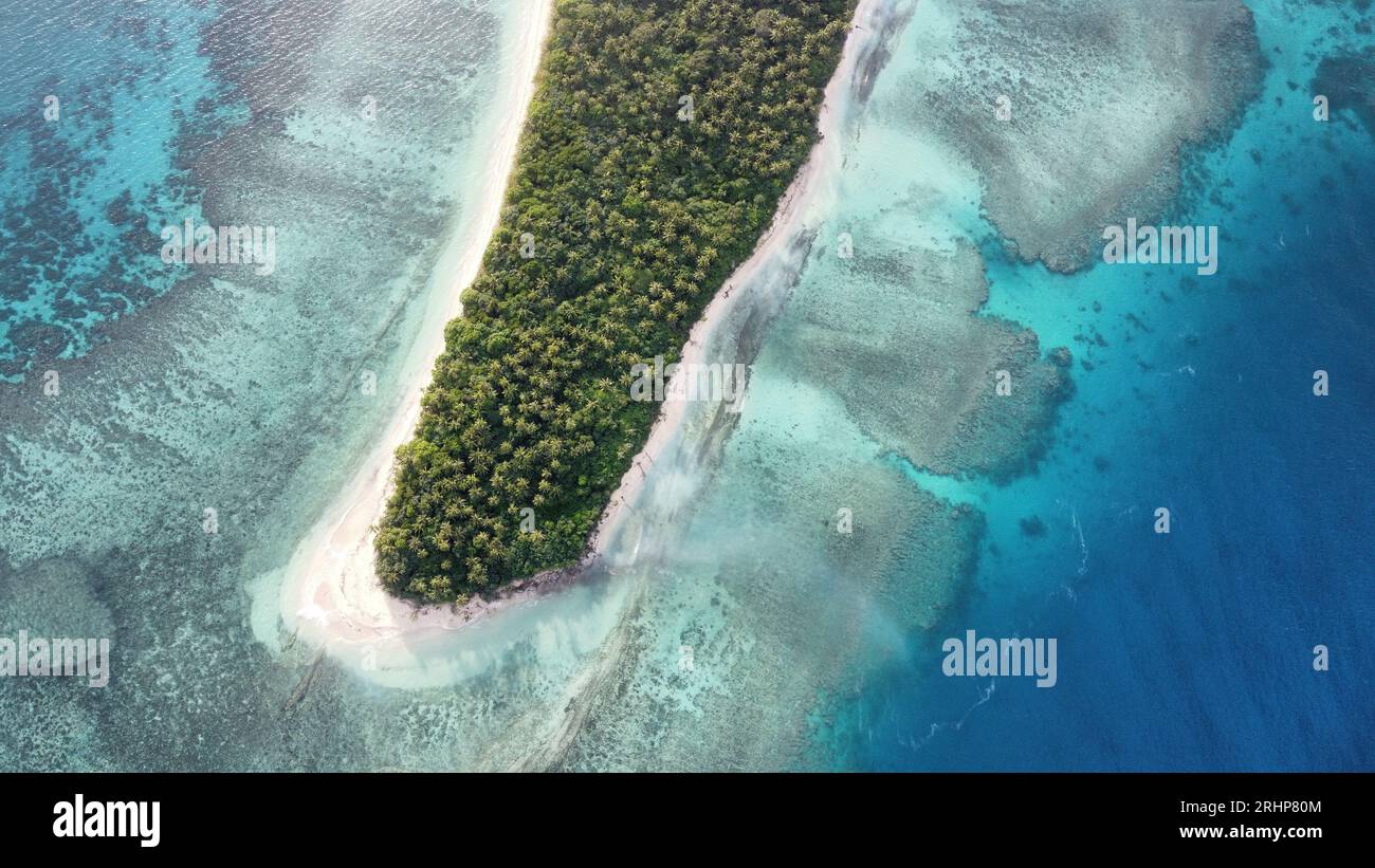 Kingdom of tonga aerial hi-res stock photography and images - Alamy