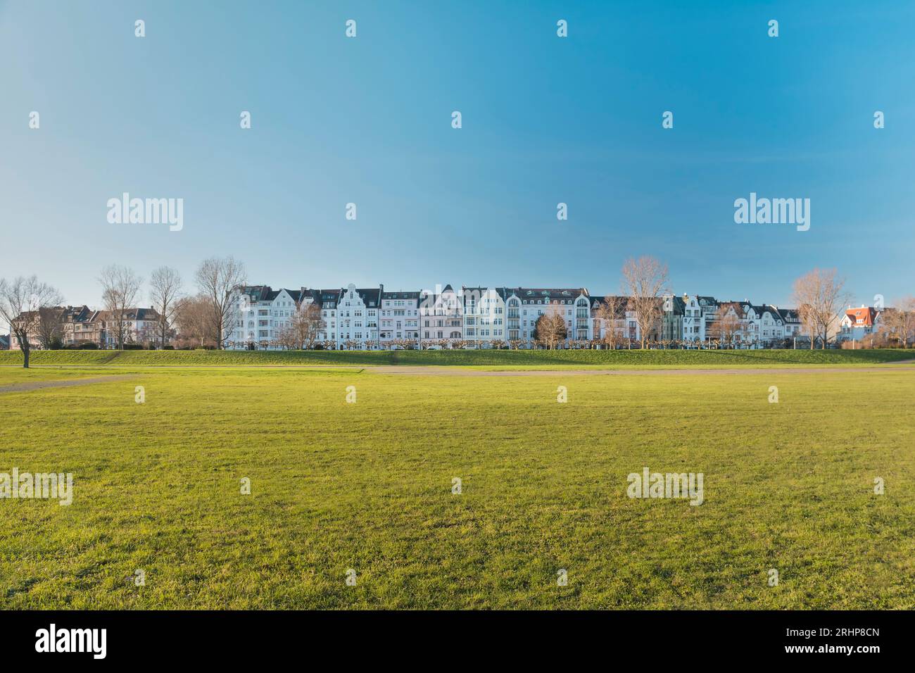 Rhine front hi-res stock photography and images - Alamy