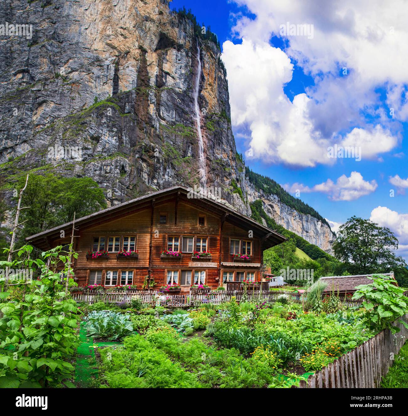 Switzerland The Most Beautiful House In The World 92,800+ Switzerland