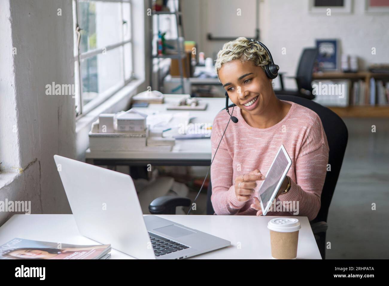 Woman with IPad Stock Photo - Alamy
