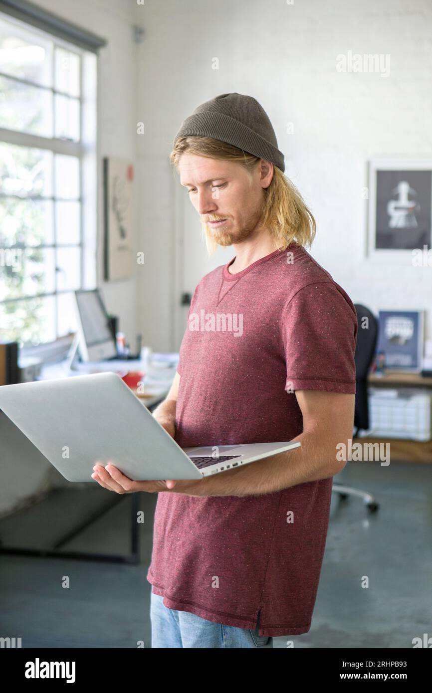 Cap looking down hi-res stock photography and images - Alamy