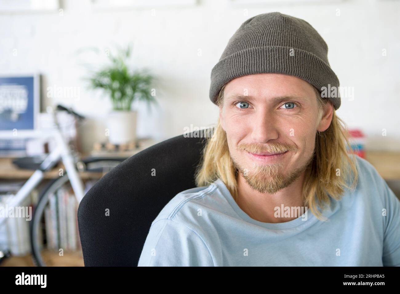 Man / Business / Start up / Developer Stock Photo - Alamy