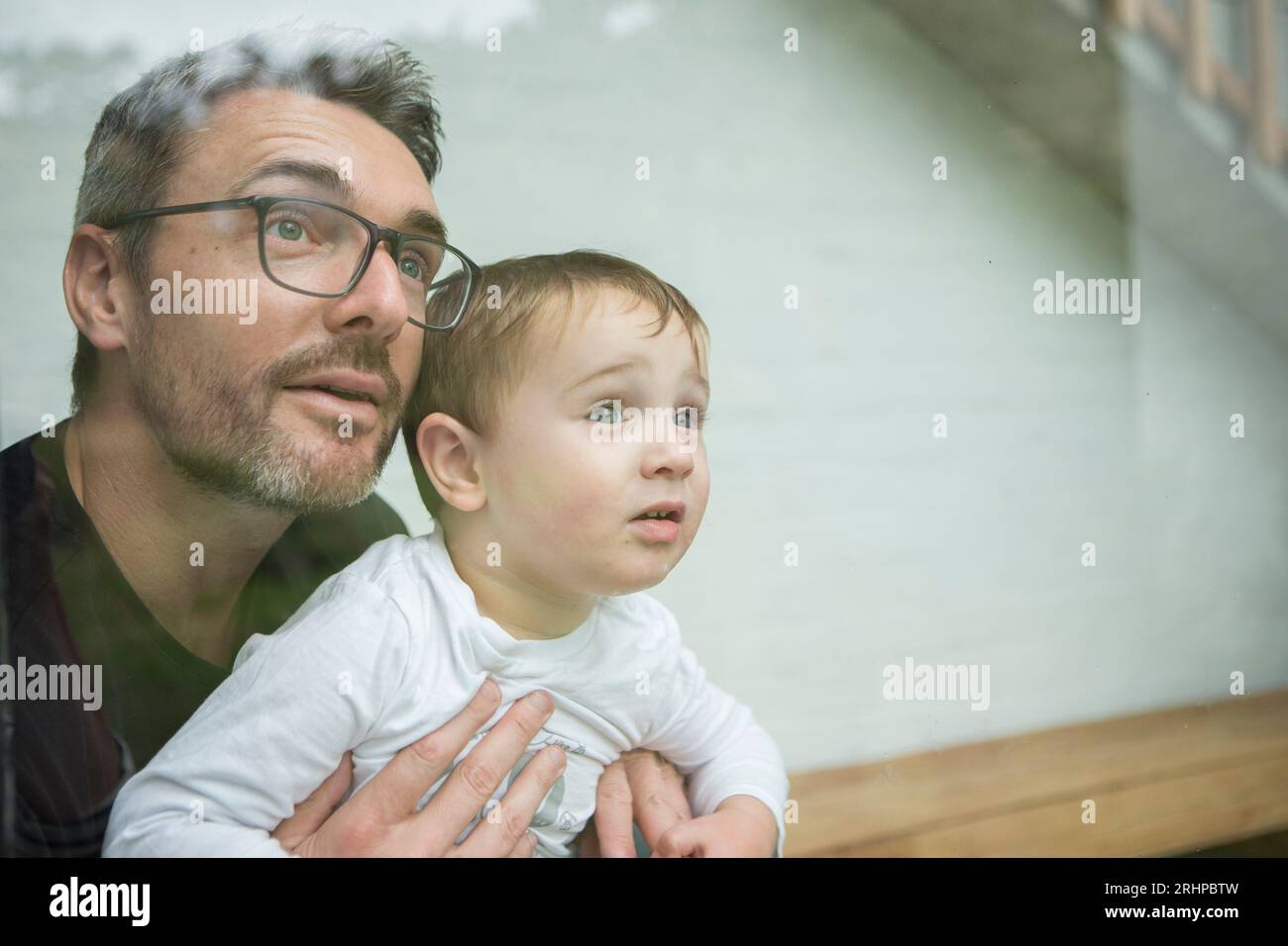 Father with his little child Stock Photo - Alamy