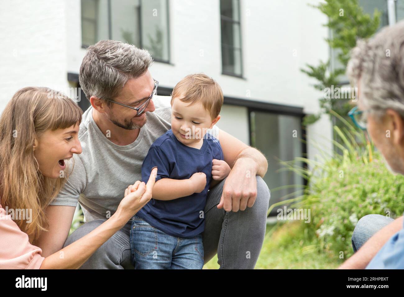 3 generations together hi-res stock photography and images - Alamy