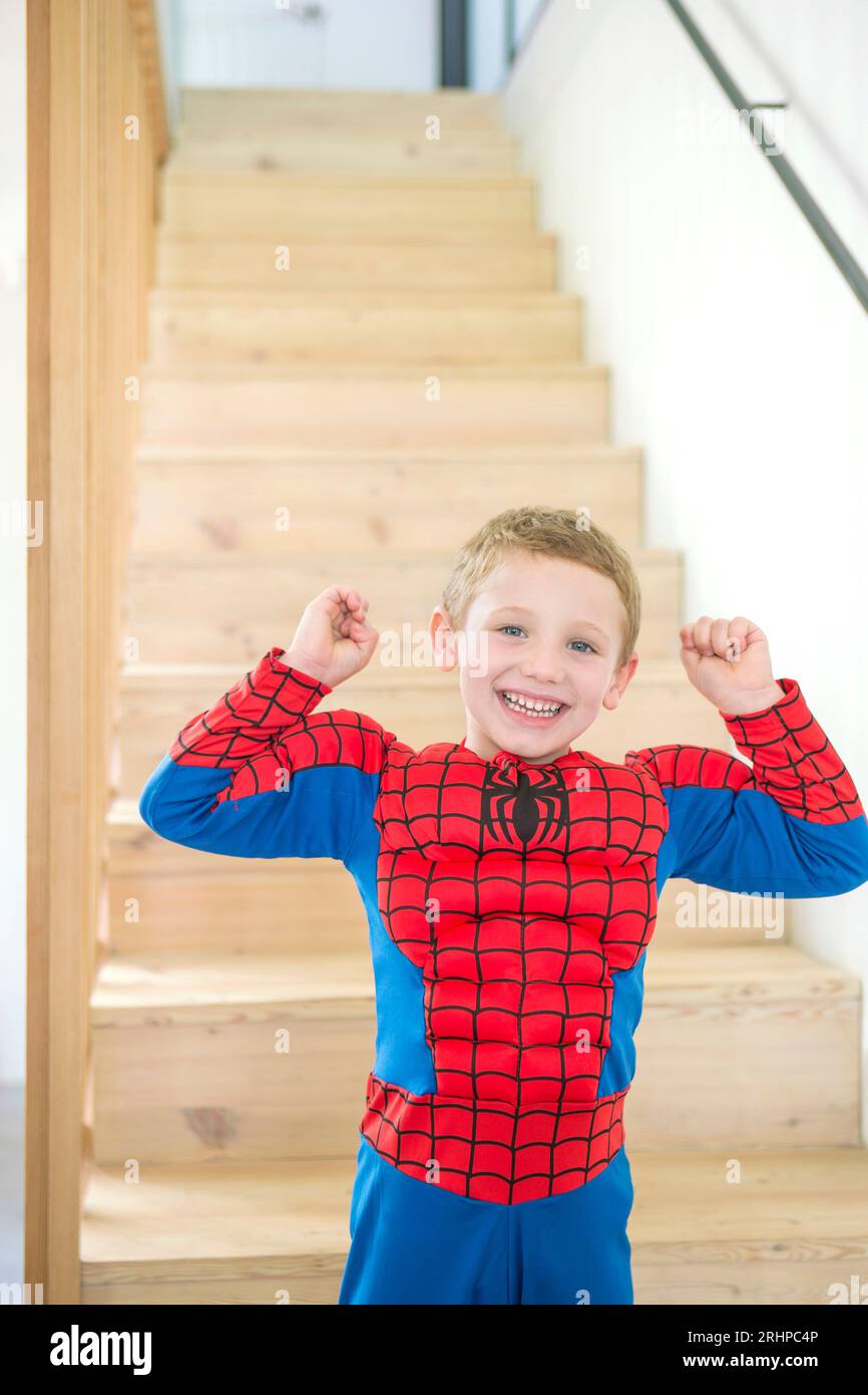 Disguise pose hi-res stock photography and images - Alamy