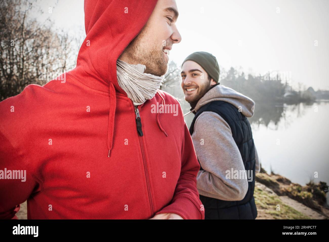 Group young people engage hi-res stock photography and images - Alamy