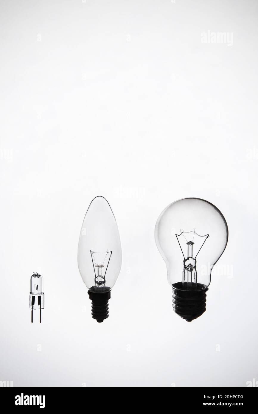 Contrasting size hi-res stock photography and images - Alamy