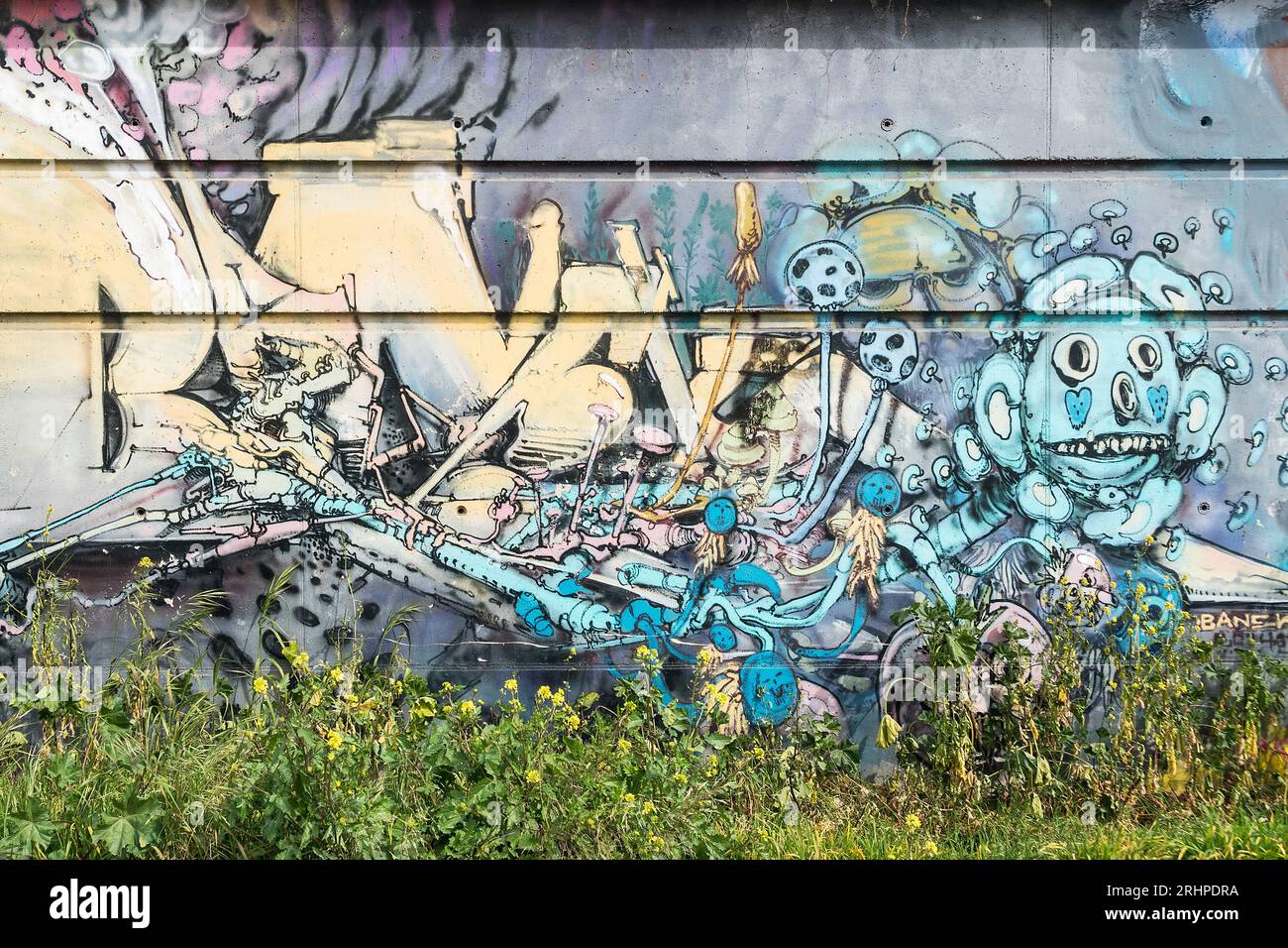 Spain, Andalusia, Granada, big street art gallery at park Federico ...