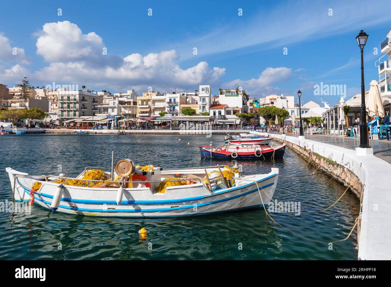 Harbour promenade at Voulismeni Lake, Agios Nikolaos, Crete, Greece ...