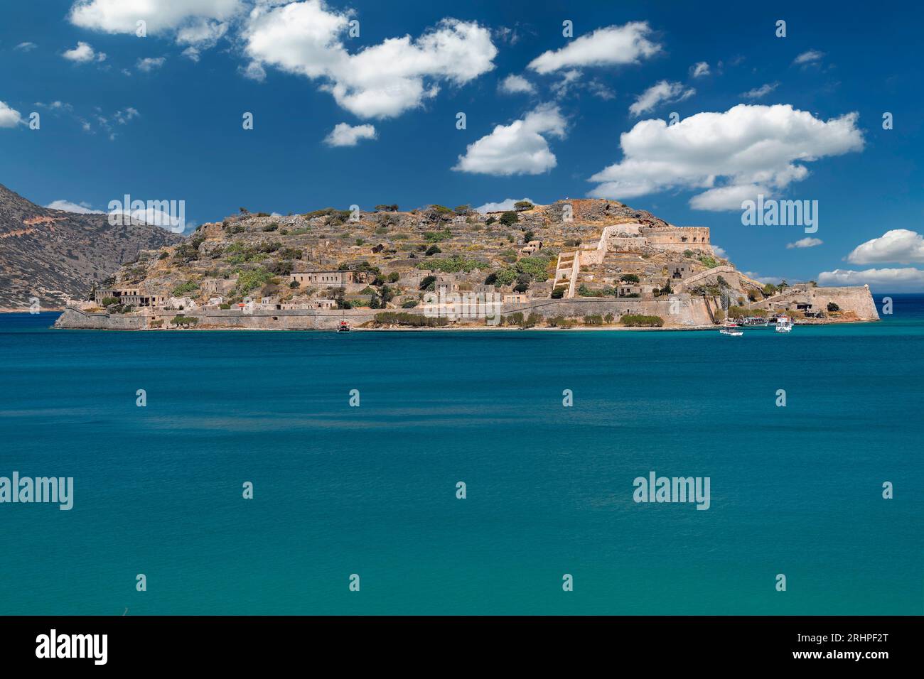 Spinalonga Island, former leper island, Gulf of Mirabello, Crete ...