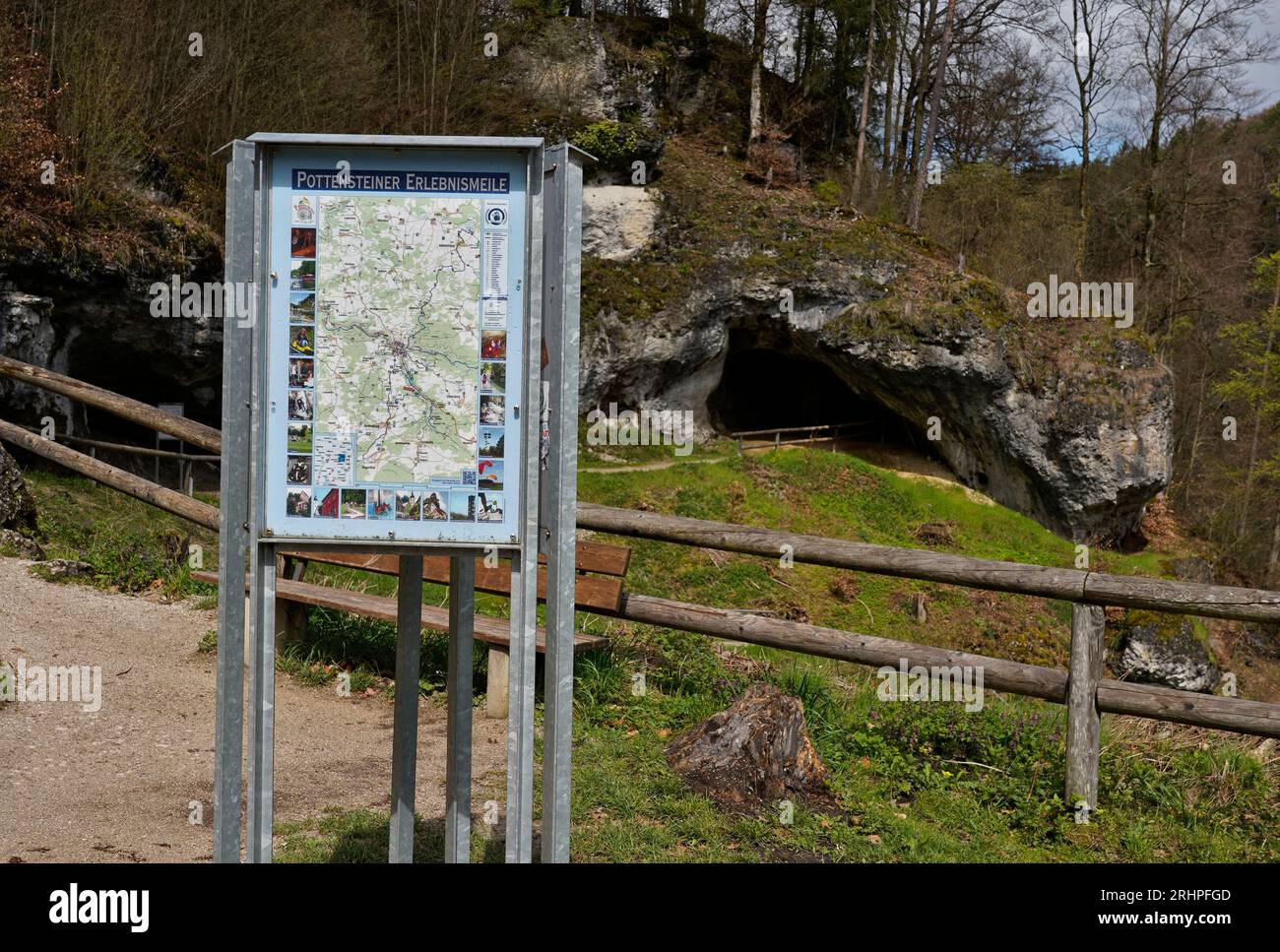 Germany, Bavaria, Upper Franconia, Franconian Switzerland, Pottenstein ...