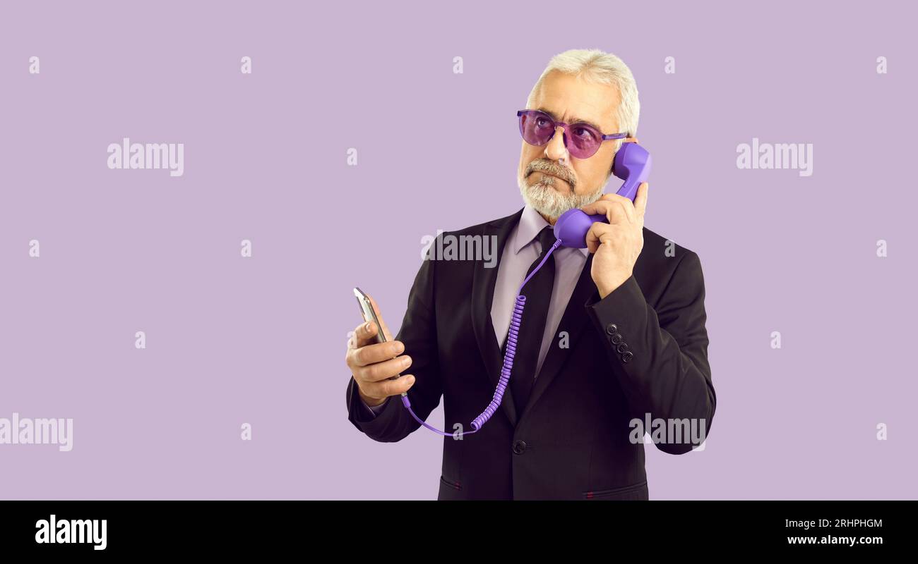 Landline headset hi-res stock photography and images - Alamy