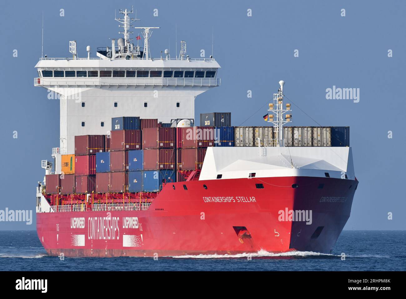 Containership CONTAINERSHIPS STELLAR at the Kiel Fjord Stock Photo - Alamy