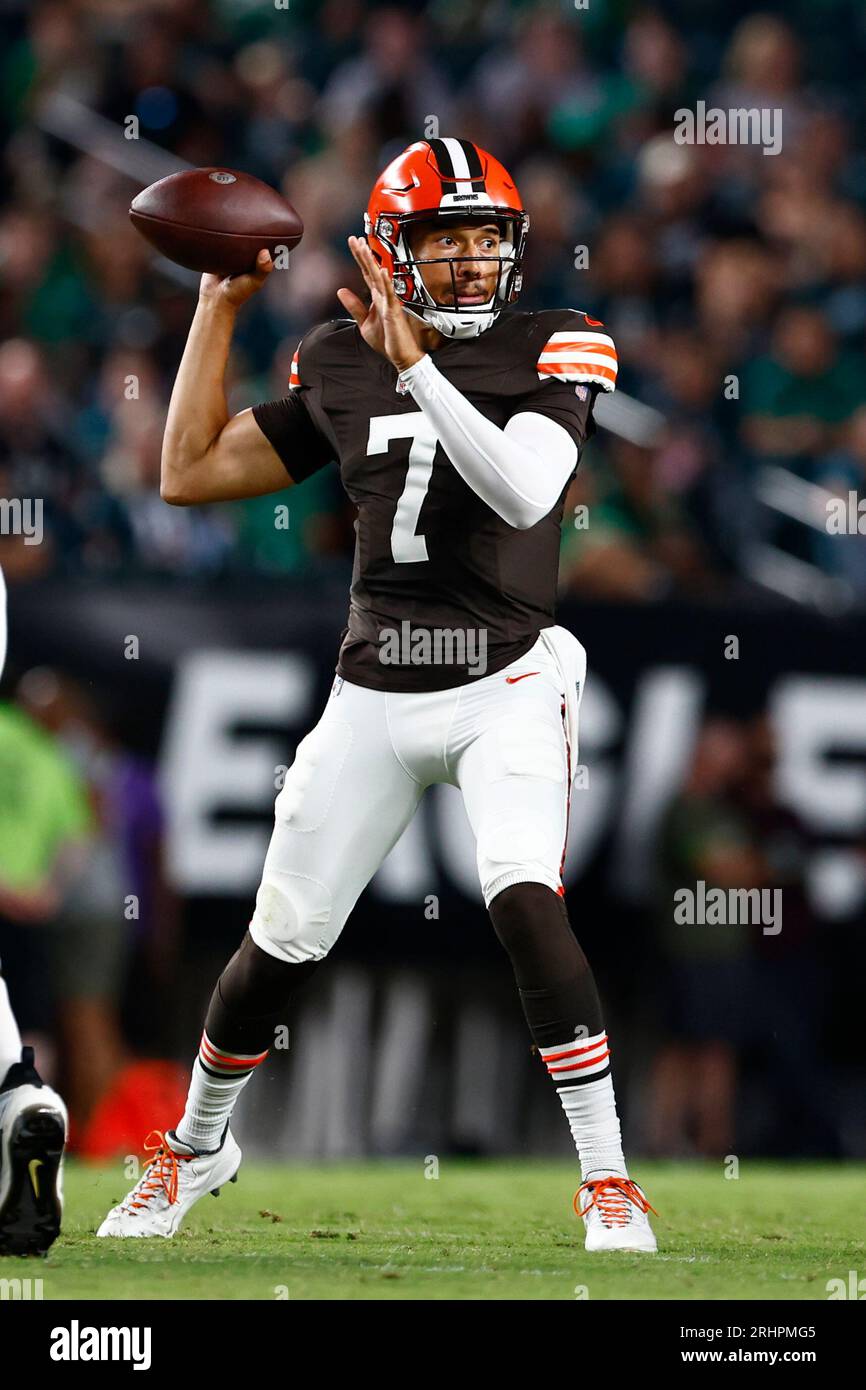 Cleveland Browns quarterback Kellen Mond (7) in action against the ...