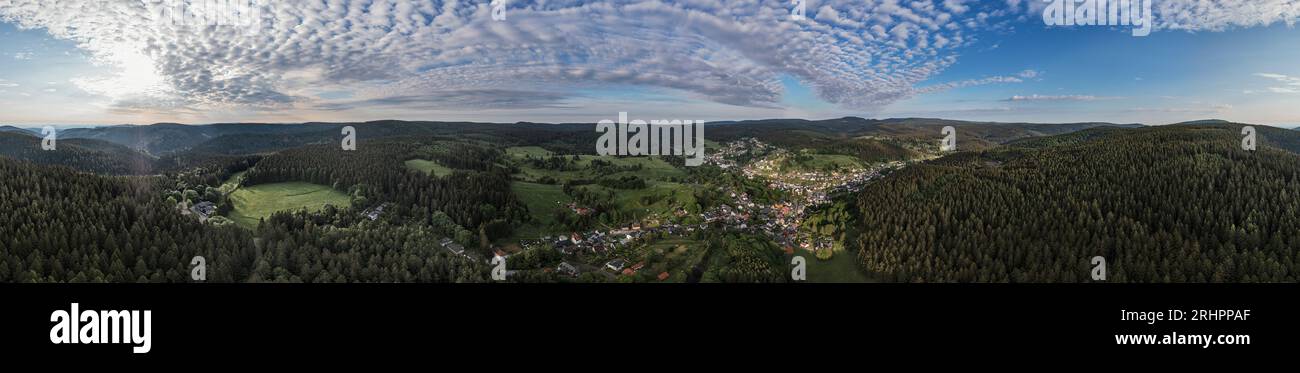 Germany, Thuringia, Ilmenau, Stützerbach, village, forest, mountains ...