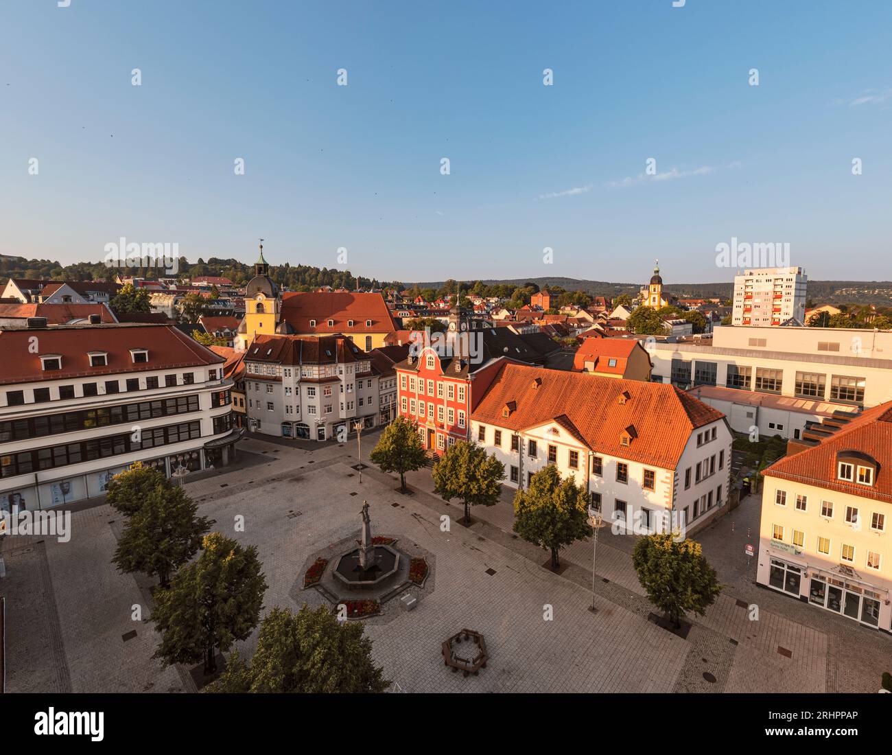 Germany, Thuringia, Suhl, market place, fountain, old city hall, houses ...