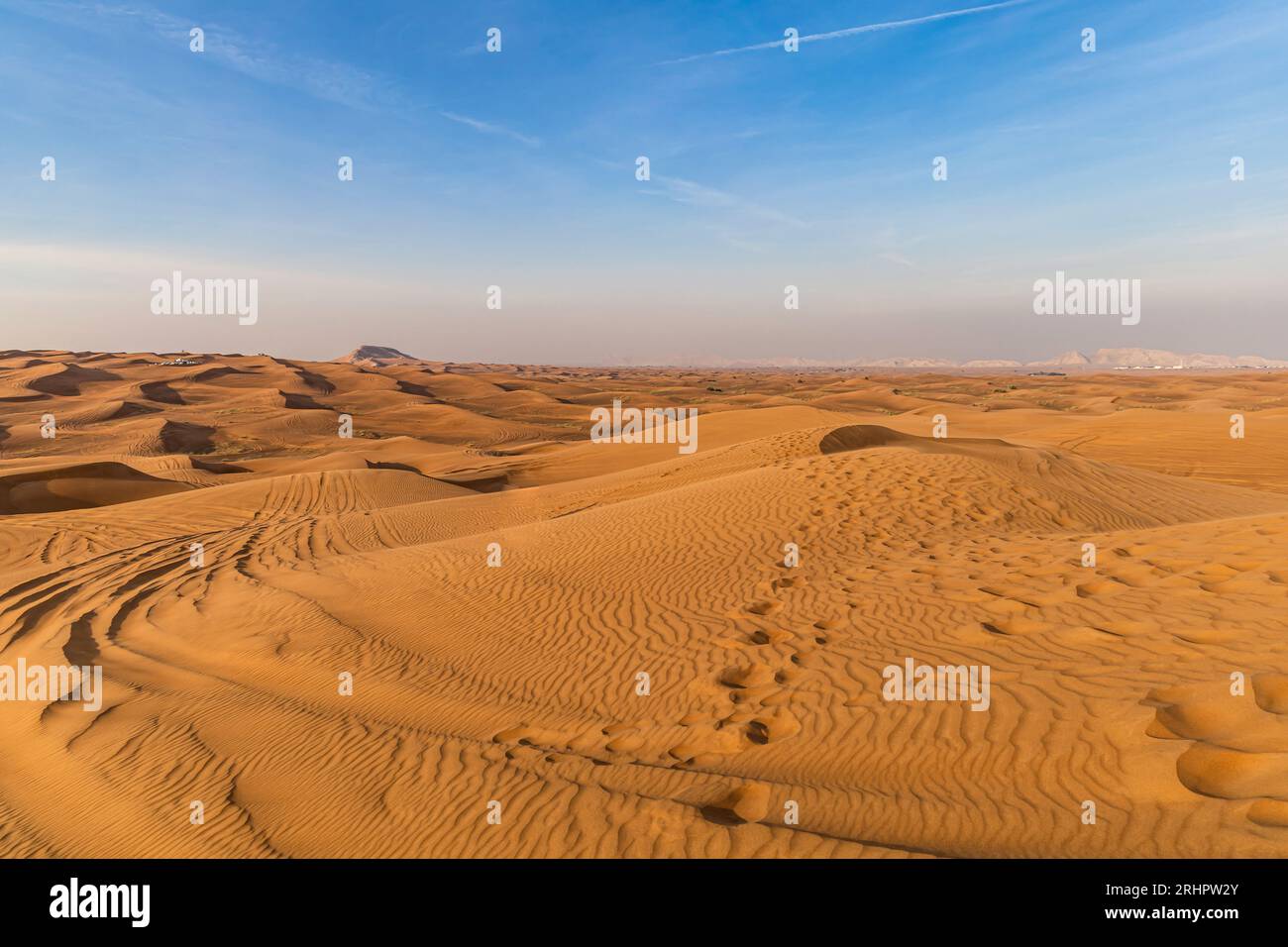 The Empty Quarter, or Rub al Khali - The world's largest sand desert in ...