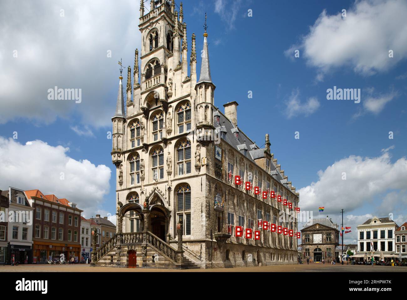 Gouda gothic town hall hi-res stock photography and images - Alamy