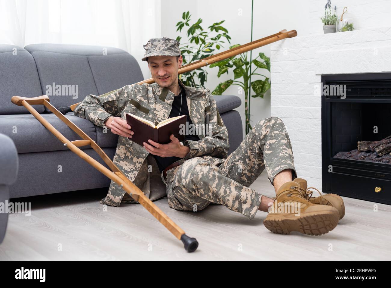 Healthcare and medicine injured patient army soldier hi-res stock ...