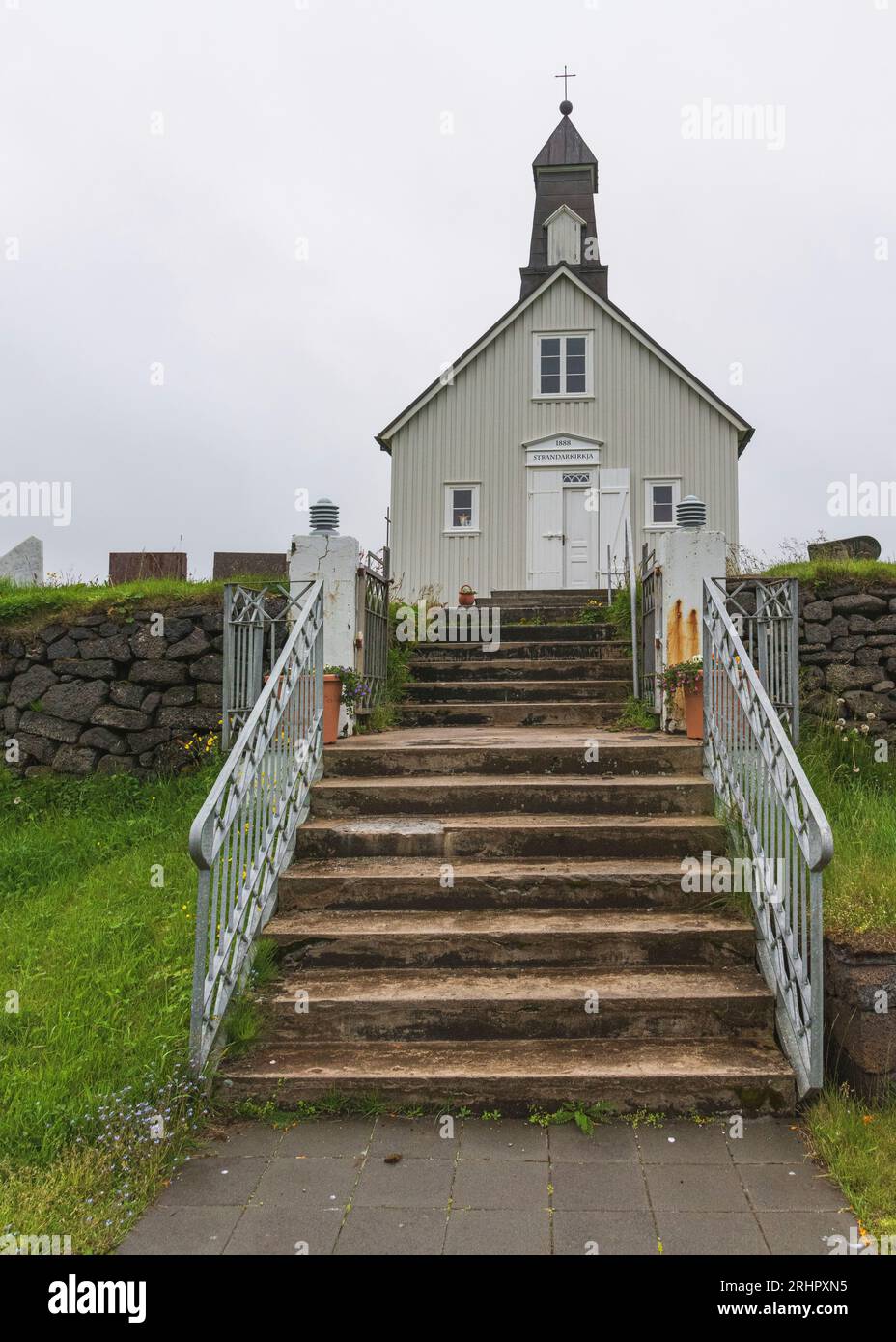 Cemetery stairs hi-res stock photography and images - Alamy