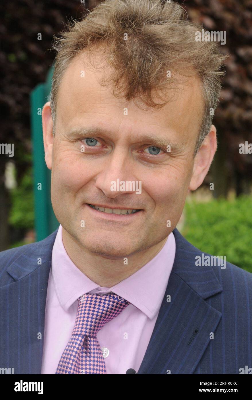 Hugh Dennis, RHS Chelsea Flower Show, Royal Hospital Chelsea, London ...