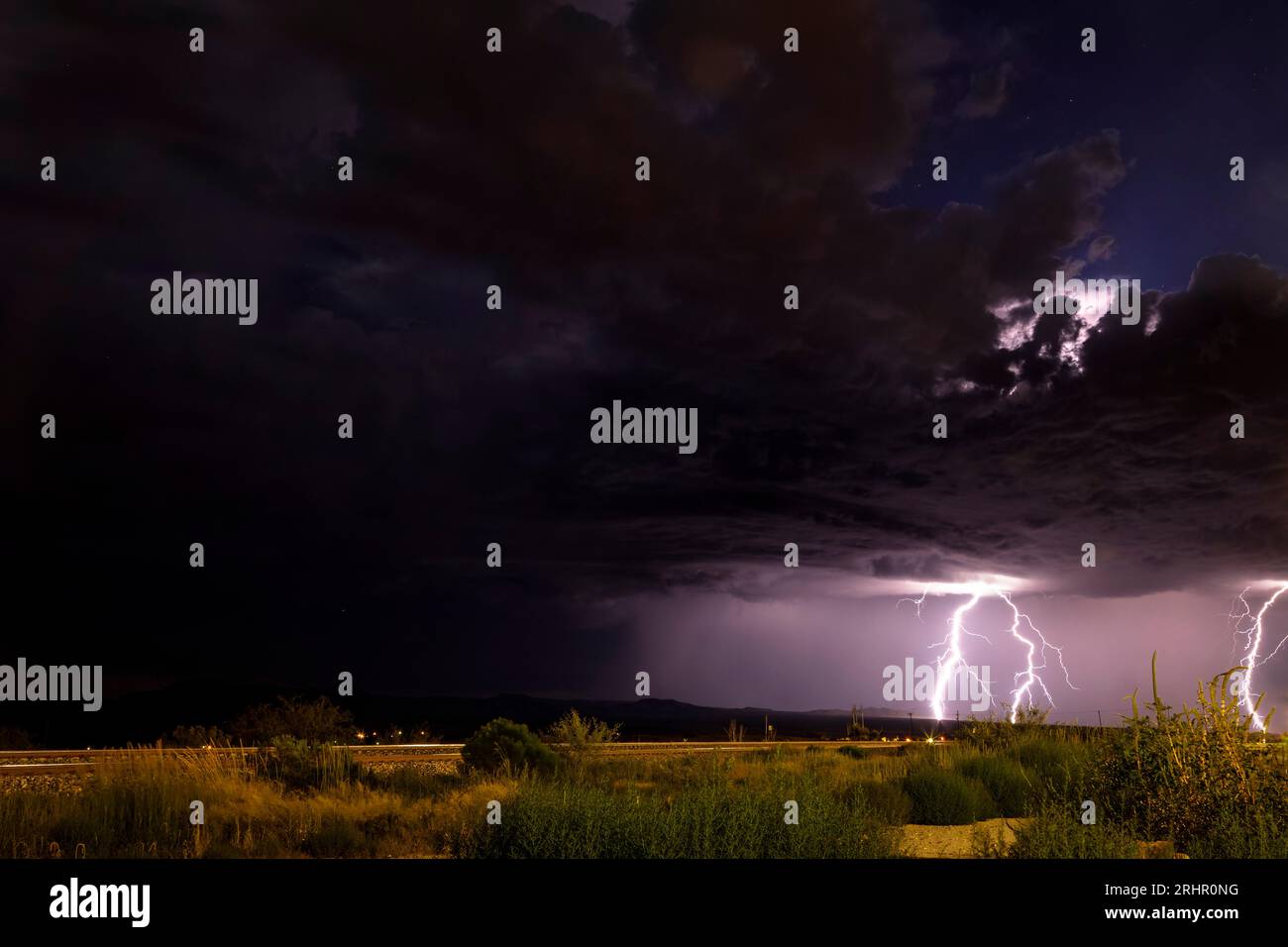 Lightning new mexico hi-res stock photography and images - Alamy