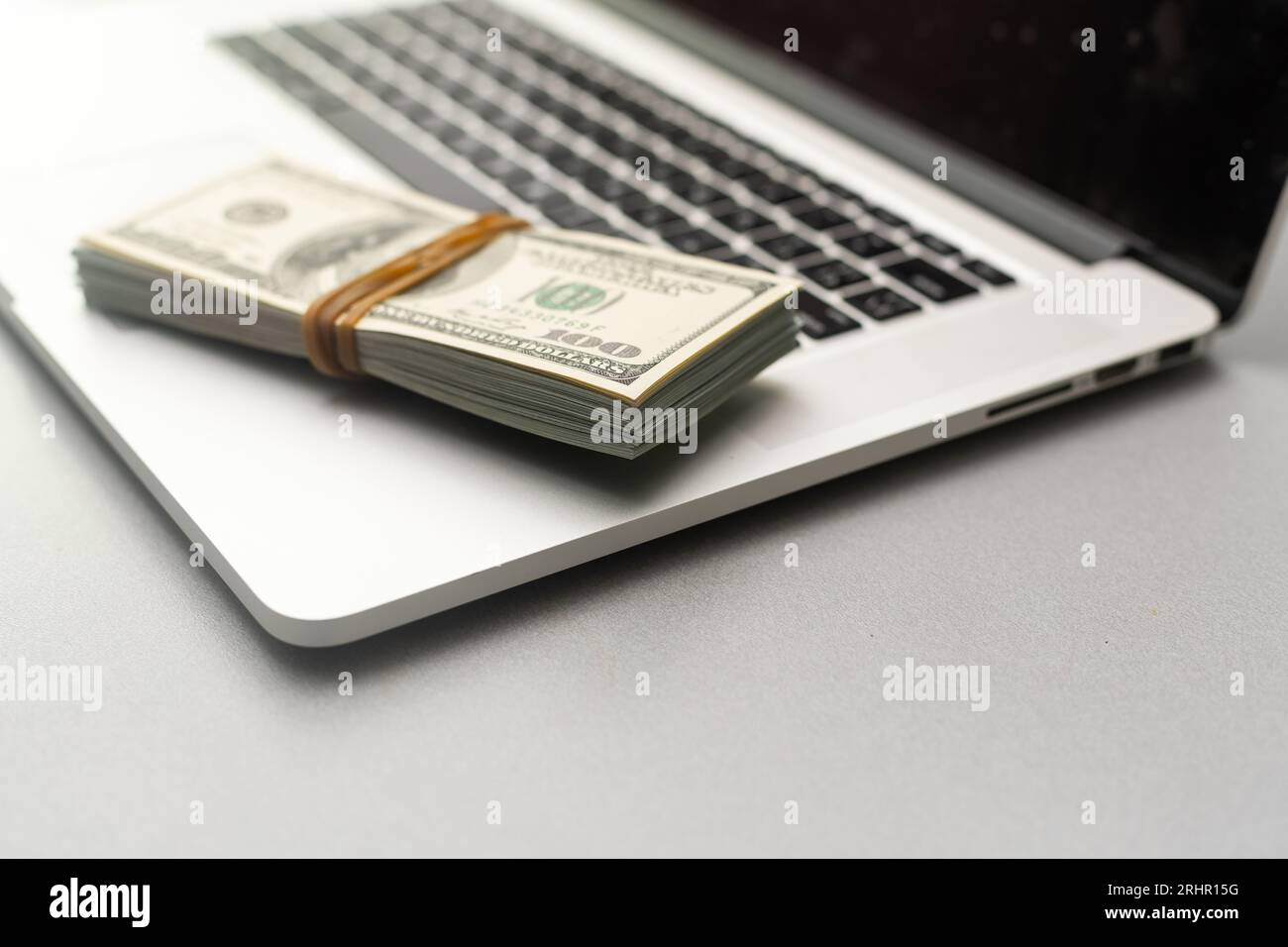 Money on computer keyboard. finance Stock Photo - Alamy