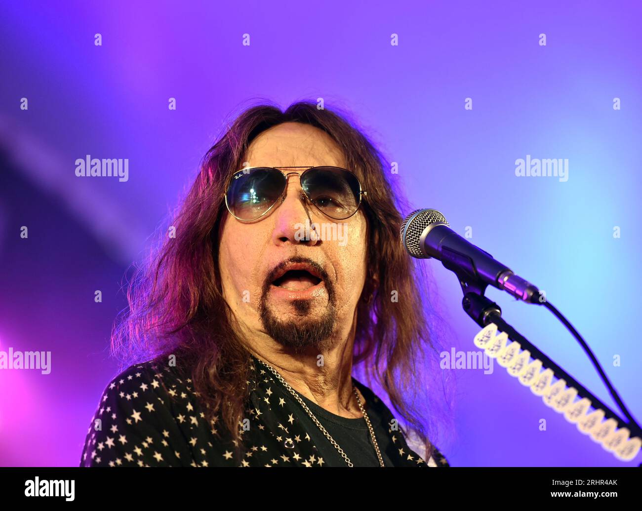 Paul daniel ace frehley hi-res stock photography and images - Alamy