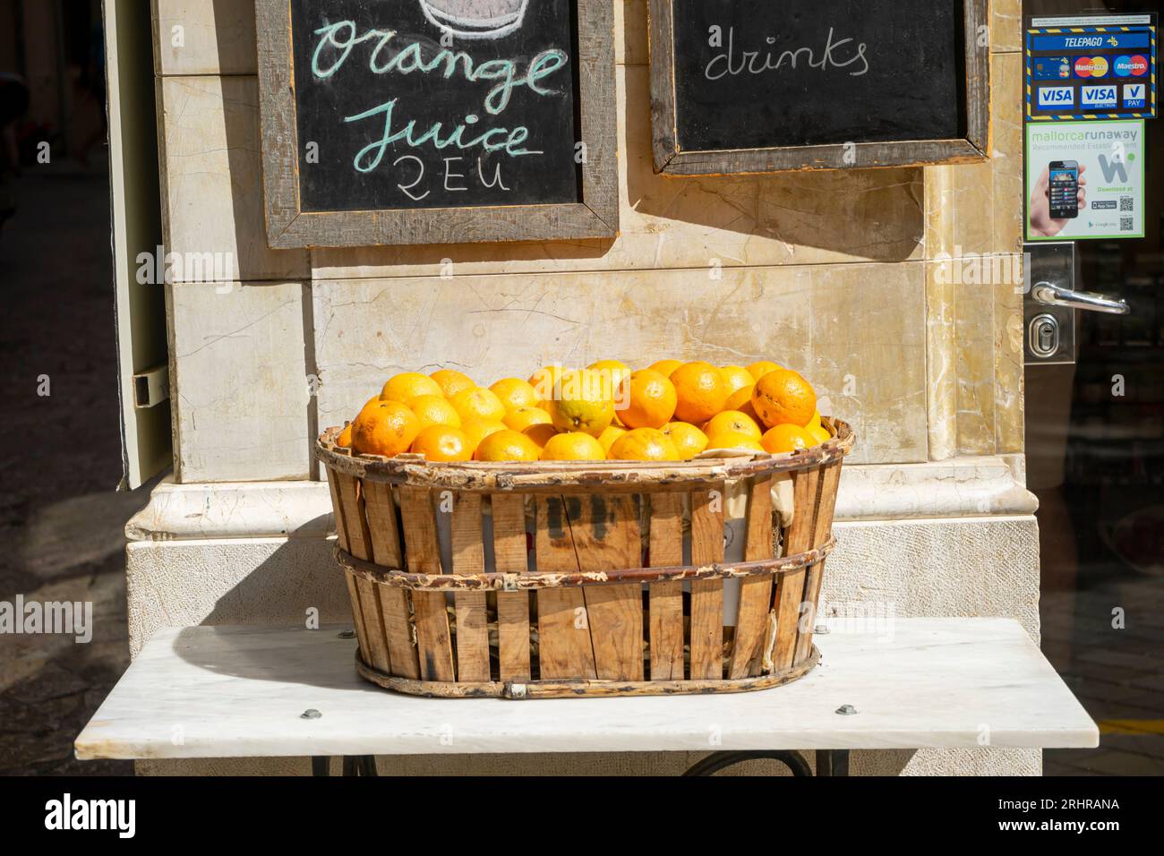 Palma culinary scene hi-res stock photography and images - Alamy