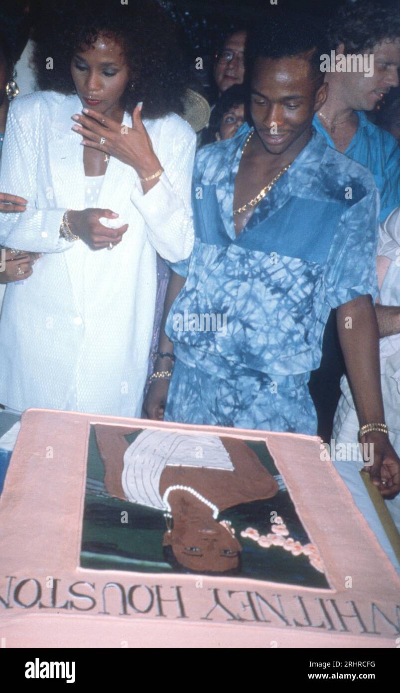 Whitney houston and bobby brown hi-res stock photography and images - Alamy