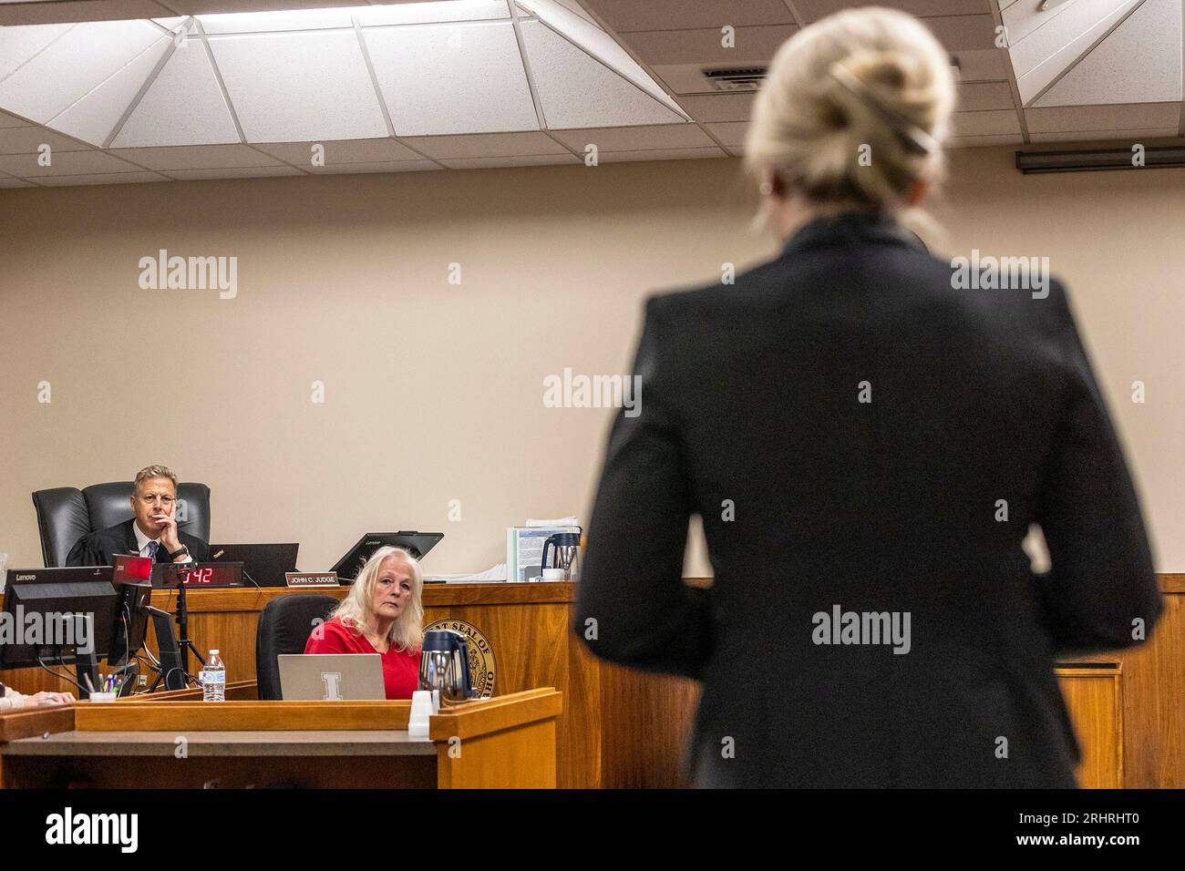 Public Defender Anne Taylor addresses Judge John Judge during a hearing ...