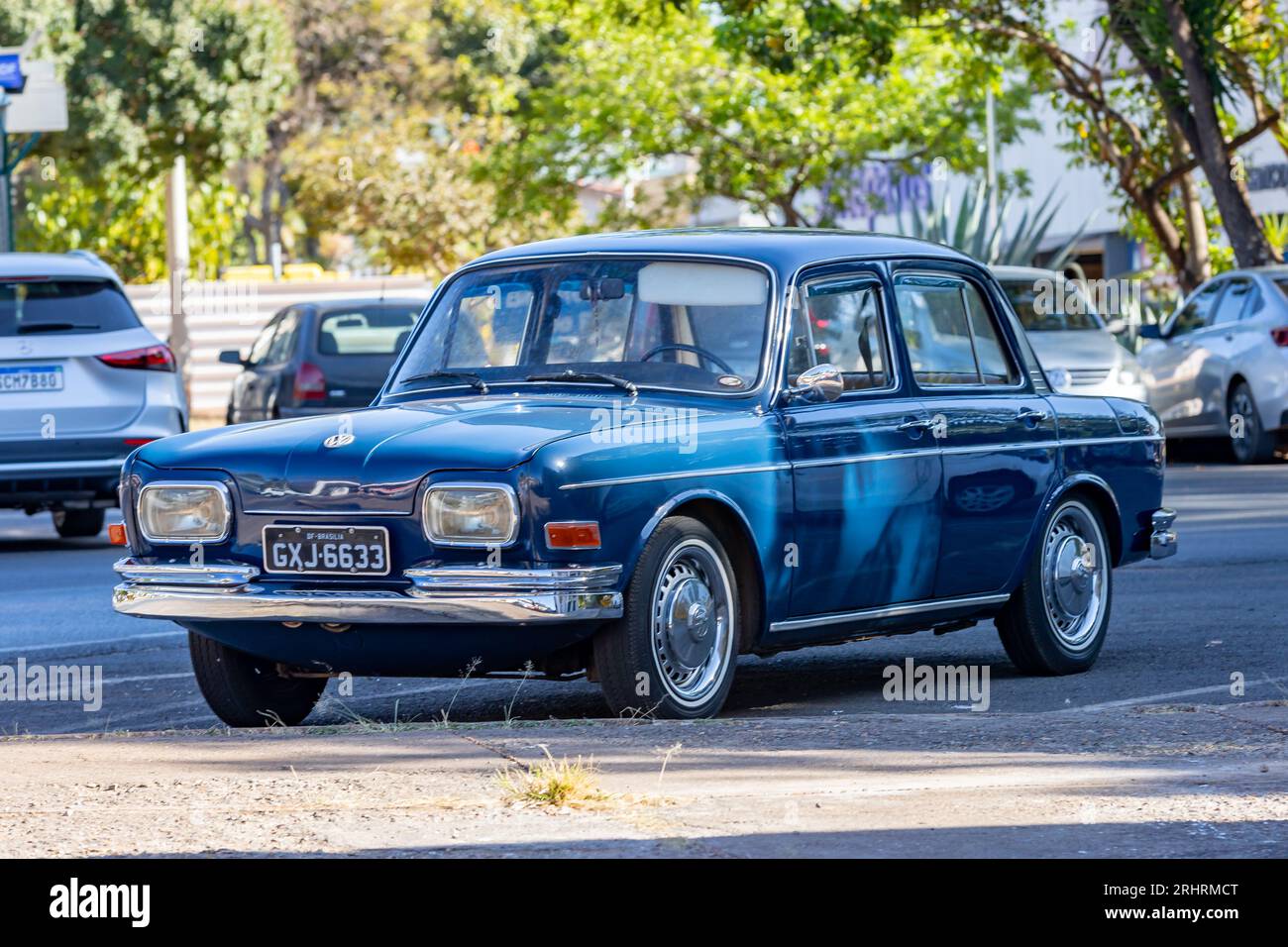 Fusca 4 portas hi-res stock photography and images - Alamy