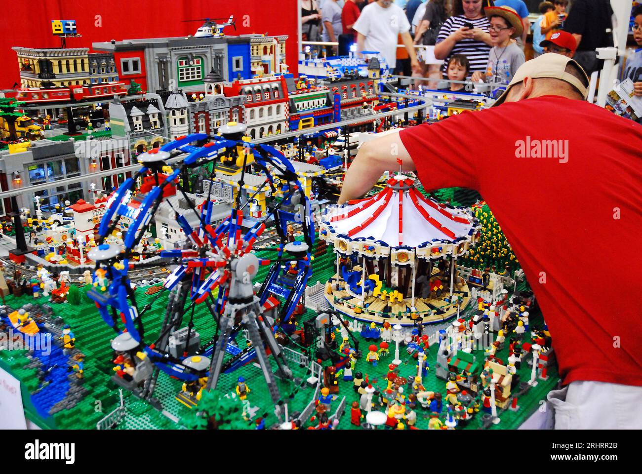 Adult lego hi-res stock photography and images - Alamy