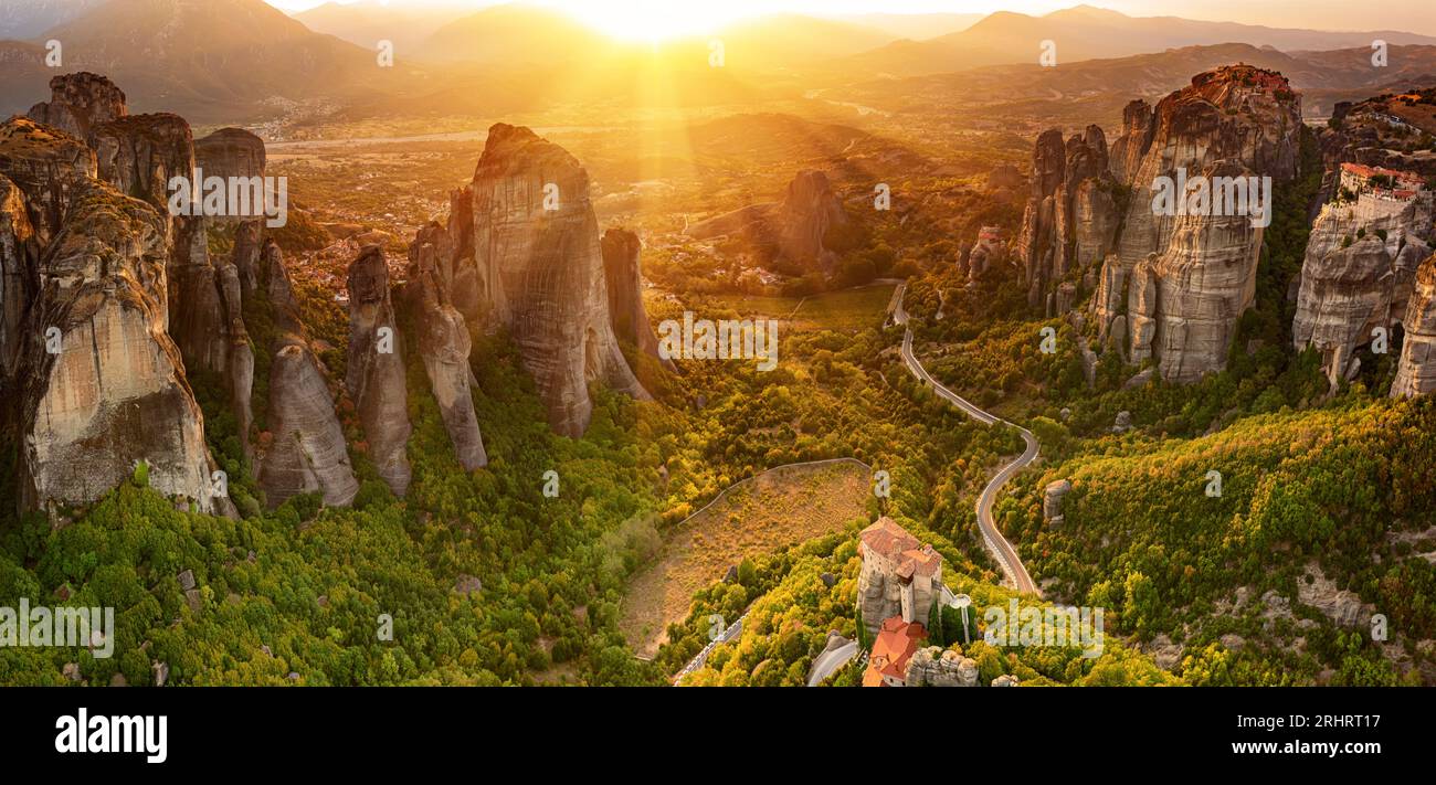 Meteora rocks, Greece Stock Photo - Alamy
