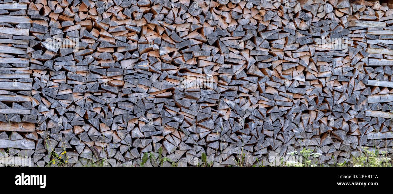 Wood piles hi-res stock photography and images - Alamy