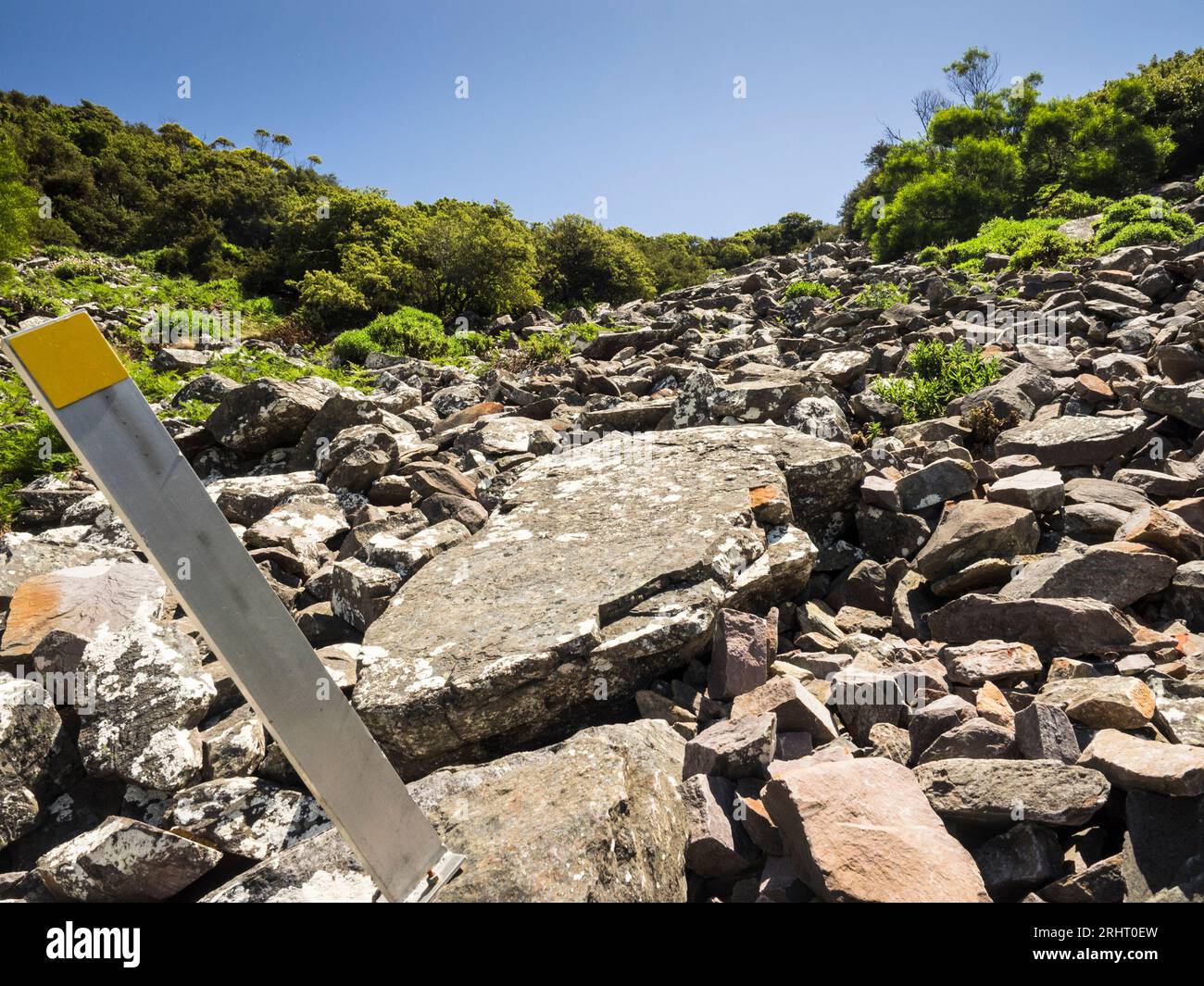 Route up Toolbrunup Peak, Stirling Ranges National Park, Western ...