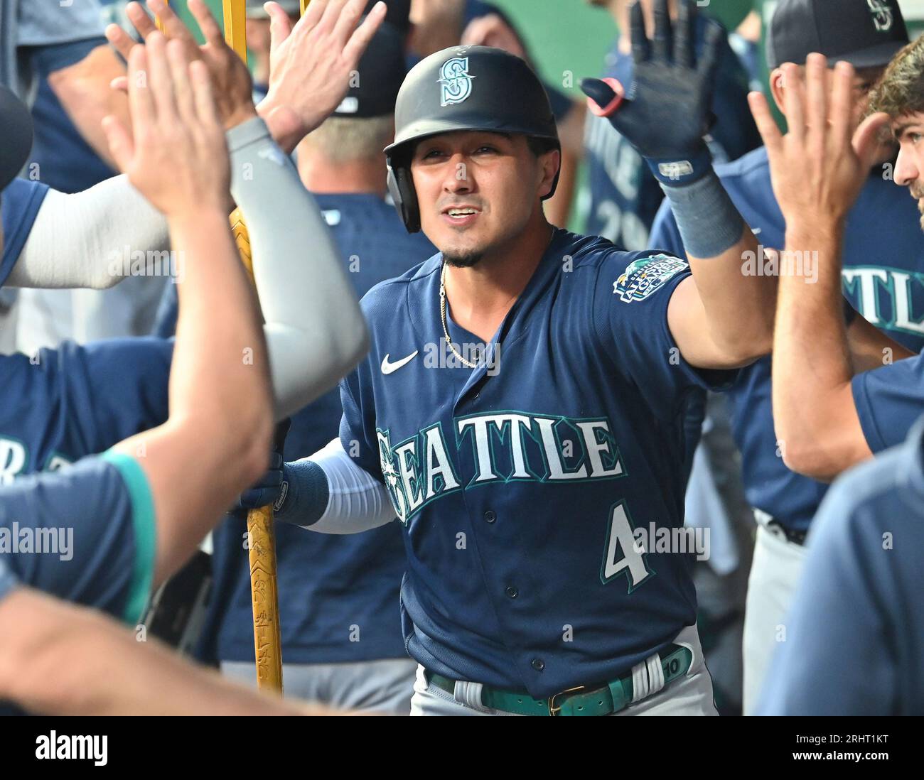 KANSAS CITY, MO - AUGUST 15: Seattle Mariners second baseman Josh Rojas ...