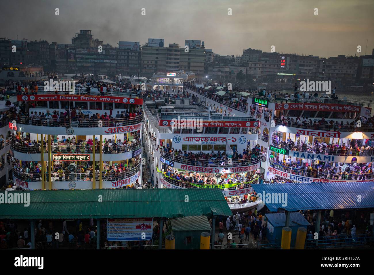Homebound people defy the law to ride on the rooftop of launches to ...