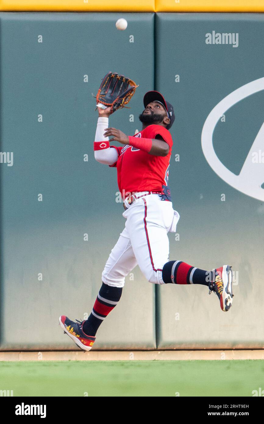 Atlanta Braves center fielder Michael Harris II catches fly ball hit by ...