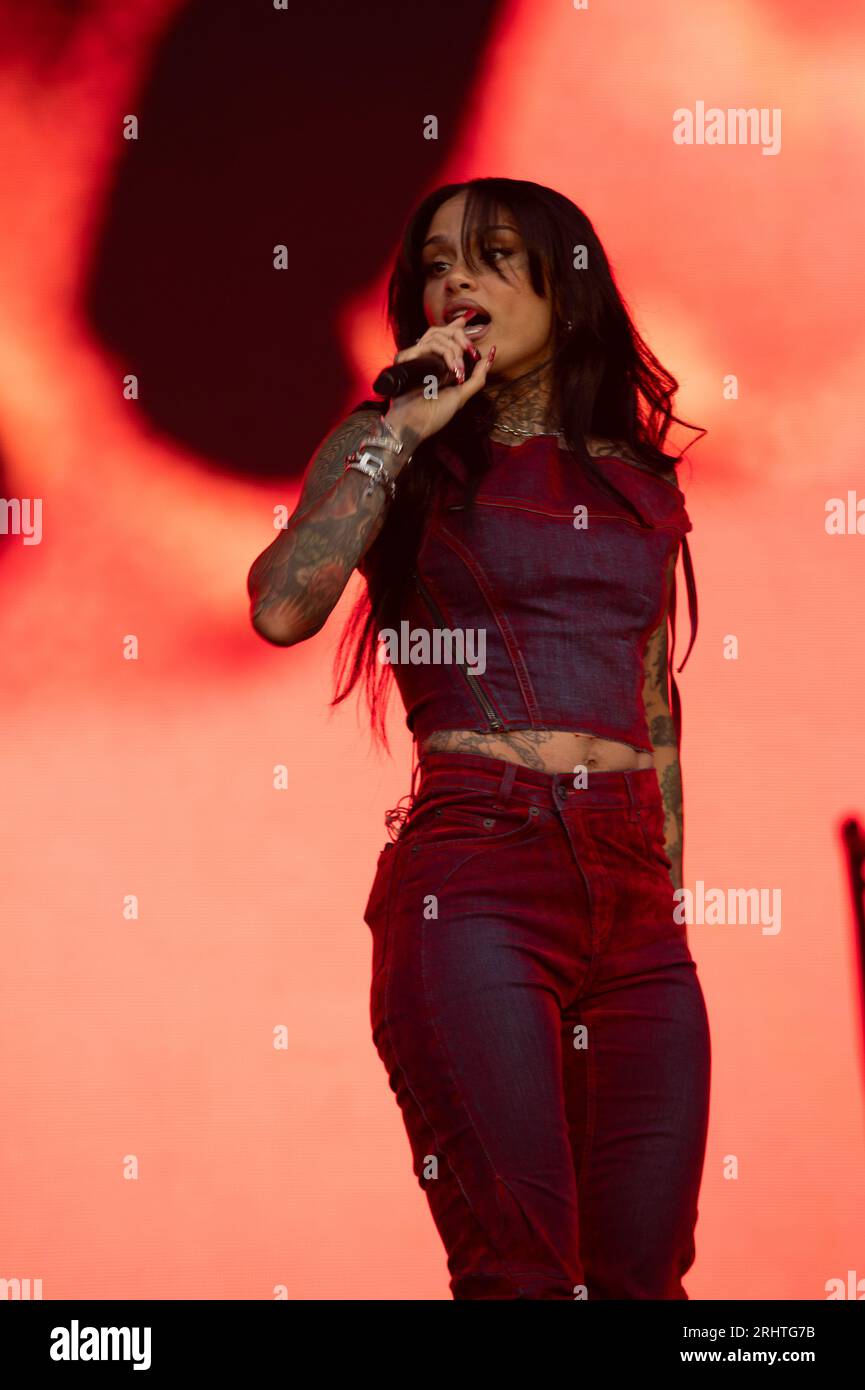 Kehlani live on stage hi-res stock photography and images - Alamy