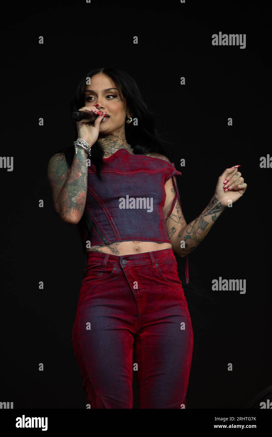 Kehlani live on stage hi-res stock photography and images - Alamy