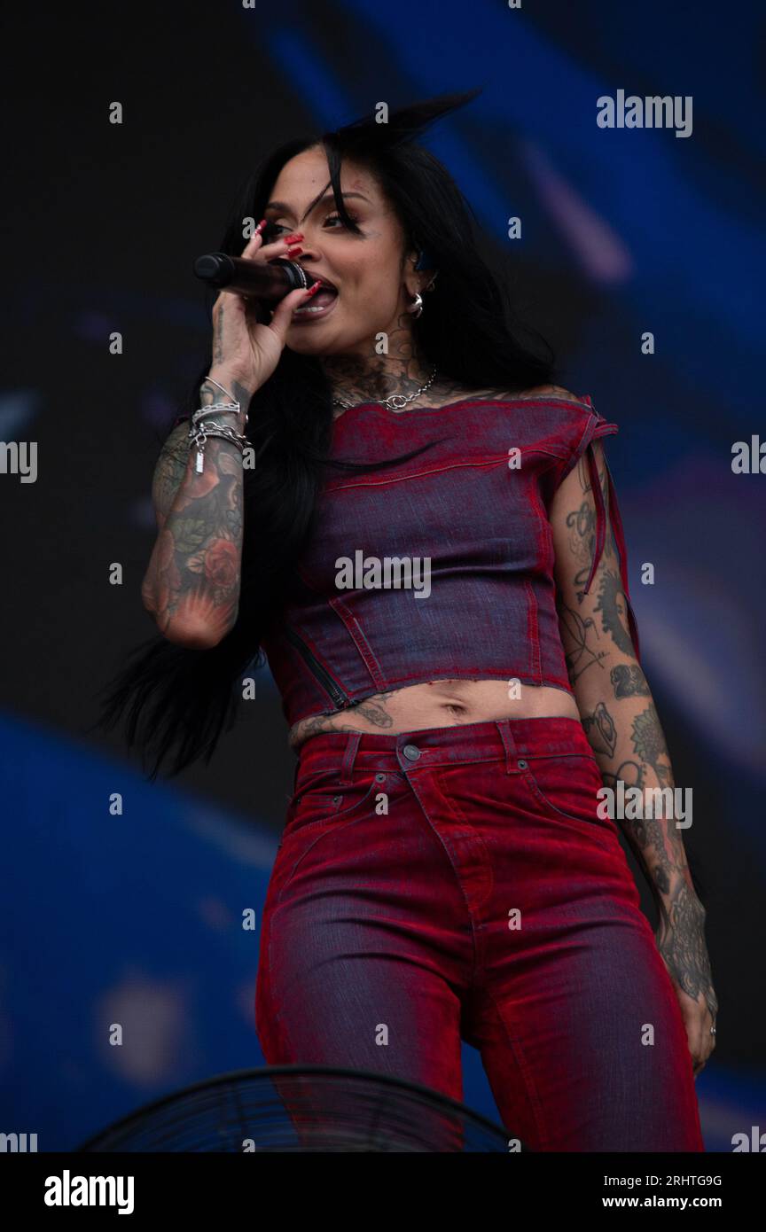 Kehlani live on stage hi-res stock photography and images - Alamy