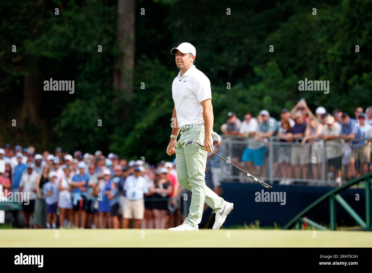 OLYMPIA FIELDS, IL - AUGUST 18: PGA golfer Rory McIlroy putts on the 16th hole during the second ...