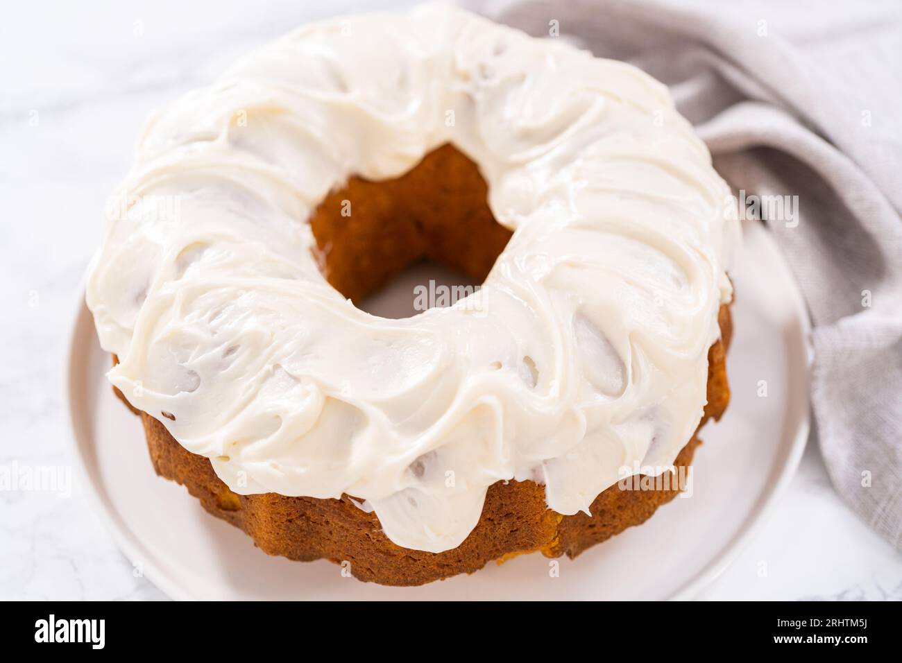 Pumpkin bunt cake Stock Photo - Alamy