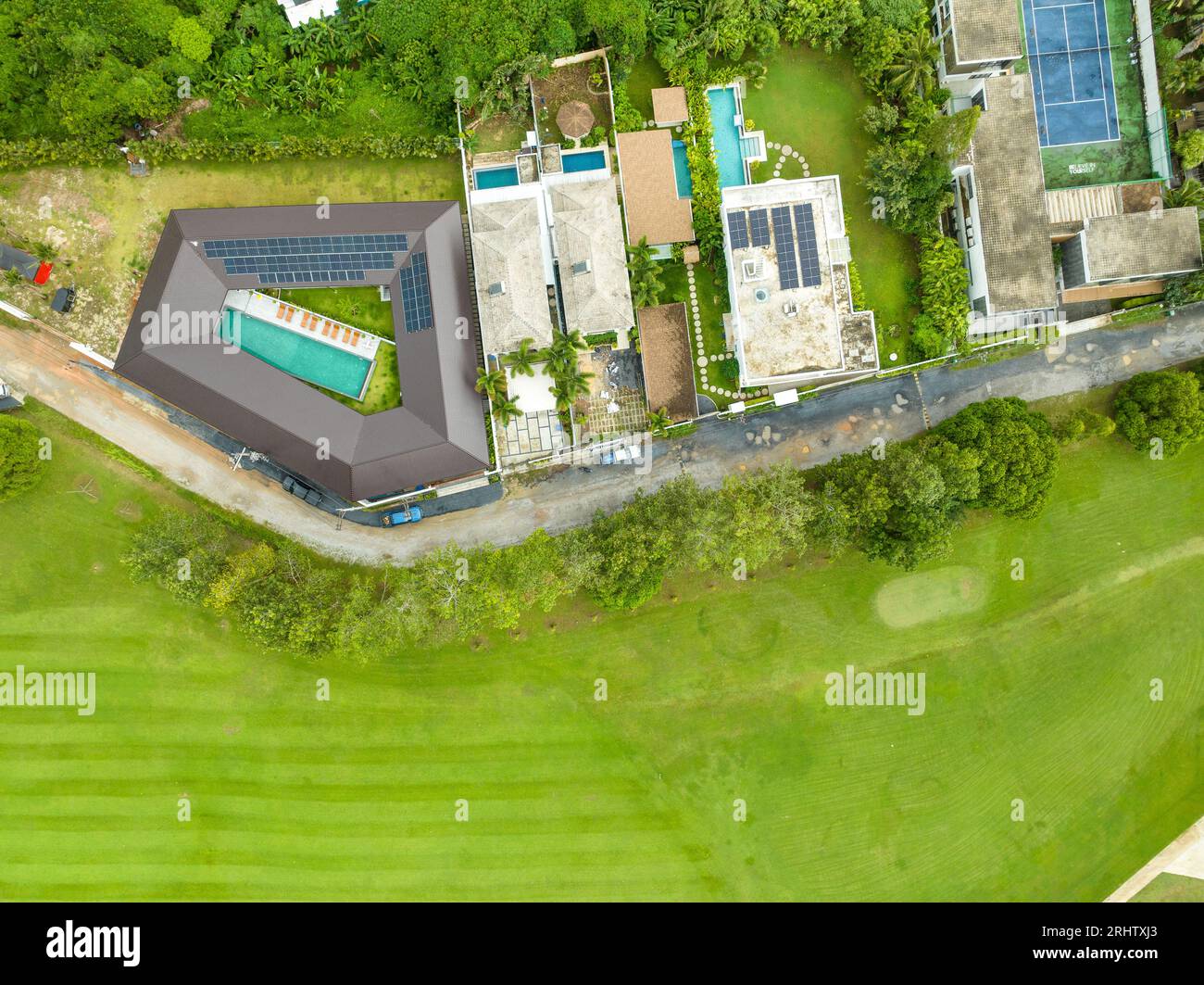 Aerial top down shot golf hi-res stock photography and images - Alamy