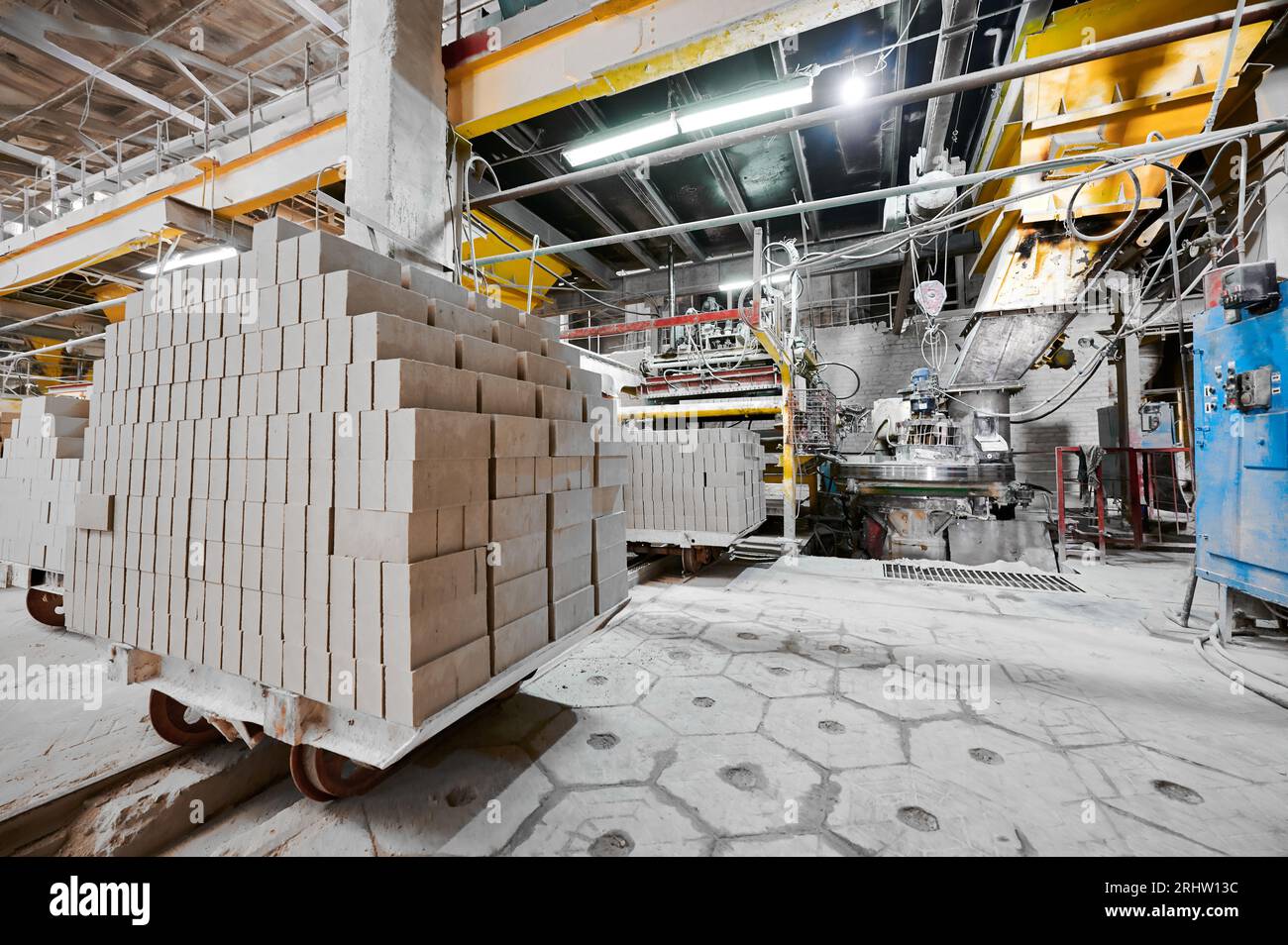 Brick raw material hi-res stock photography and images - Alamy