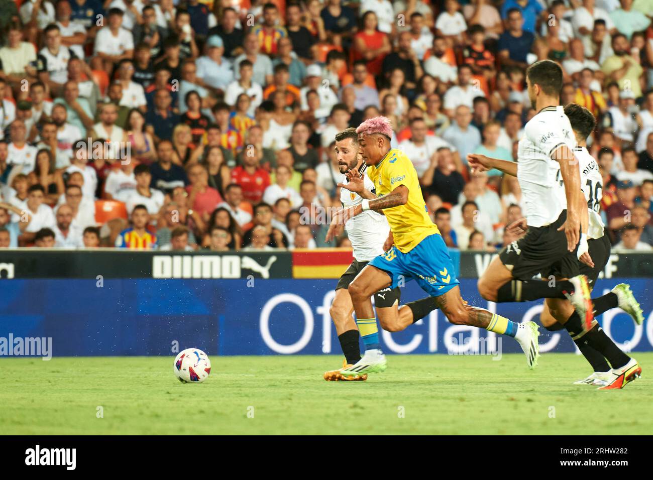 Julian araujo of ud las palmas hi-res stock photography and images - Alamy