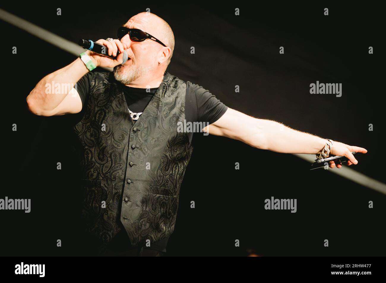 Dance classics revival hi-res stock photography and images - Alamy