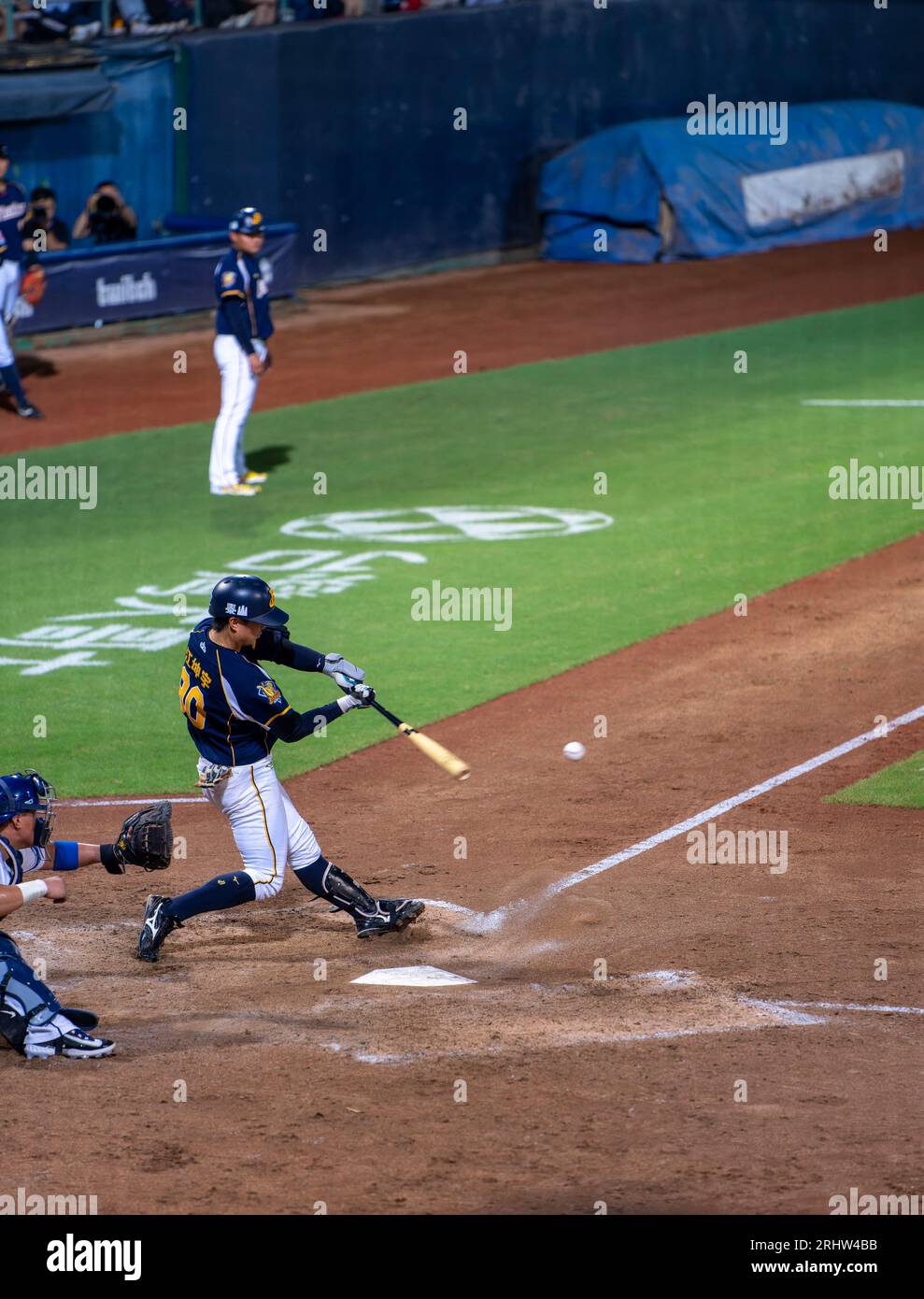 Baseball game Fubon Guardian versus Brothers in Taipei Stock Photo - Alamy